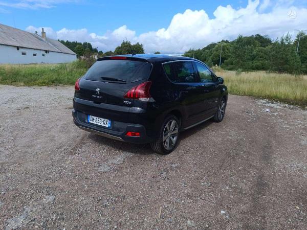 Melns Peugeot 3008 2014 Tauragė, ar dzinēja tilpumu 2.00 L un nobraukumu 300 tūkst. km par 4650 €, foto 7 vietnē AUTOMOTO.COM.LV