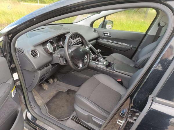 Melns Peugeot 3008 2014 Tauragė, ar dzinēja tilpumu 2.00 L un nobraukumu 300 tūkst. km par 4650 €, foto 10 vietnē AUTOMOTO.COM.LV