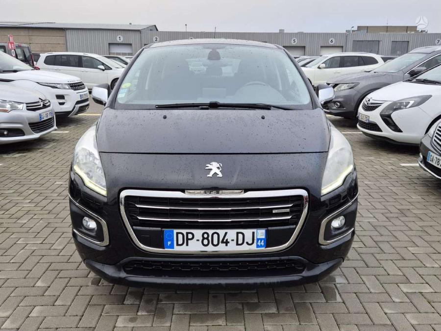 Black Peugeot 3008 2015 in Taurage, with an engine capacity of 2.00 L and mileage of 230 thousand km for 5000 €, photo 2 on AUTOMOTO.COM.LV