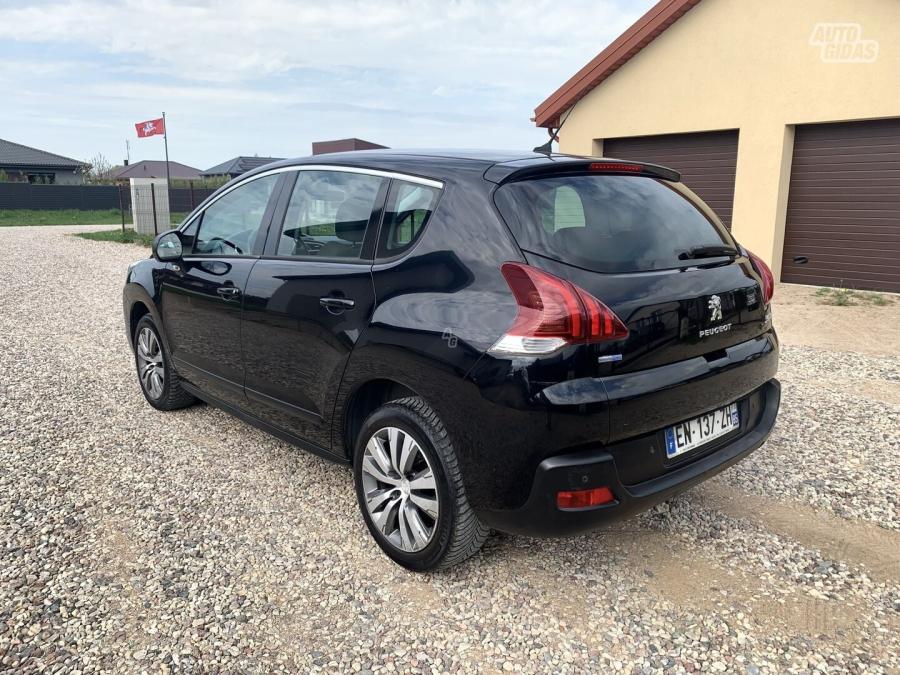 Black Peugeot 3008 2015 in Vilnius, with an engine capacity of 1.60 L and mileage of 243 thousand km for 4850 €, photo 4 on AUTOMOTO.COM.LV