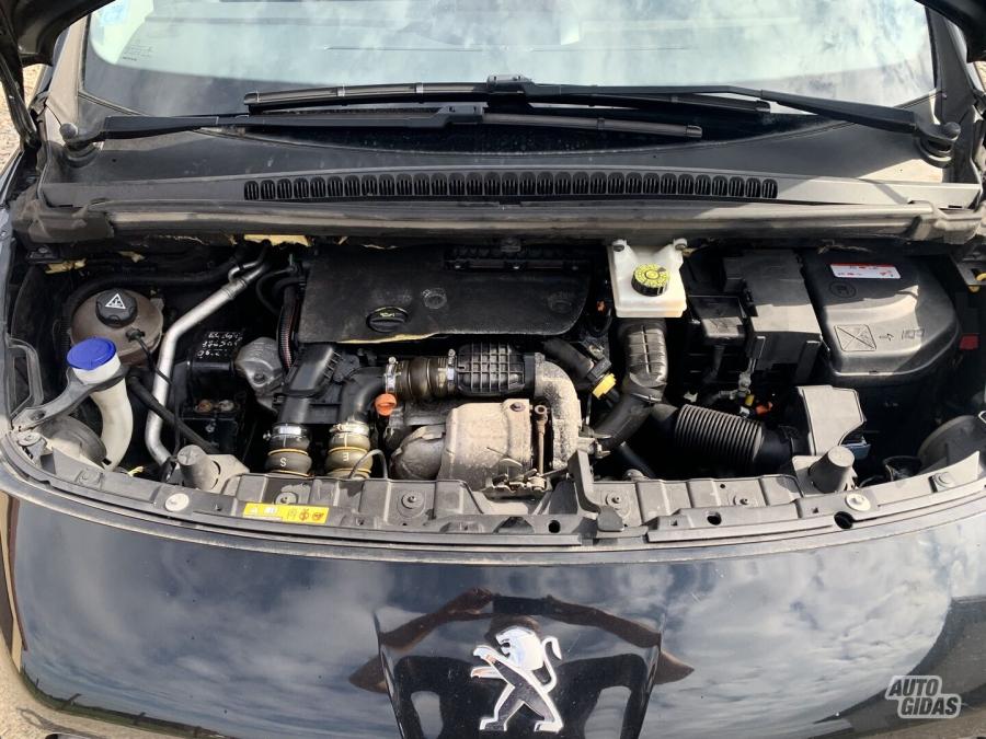 Black Peugeot 3008 2015 in Vilnius, with an engine capacity of 1.60 L and mileage of 243 thousand km for 4850 €, photo 22 on AUTOMOTO.COM.LV