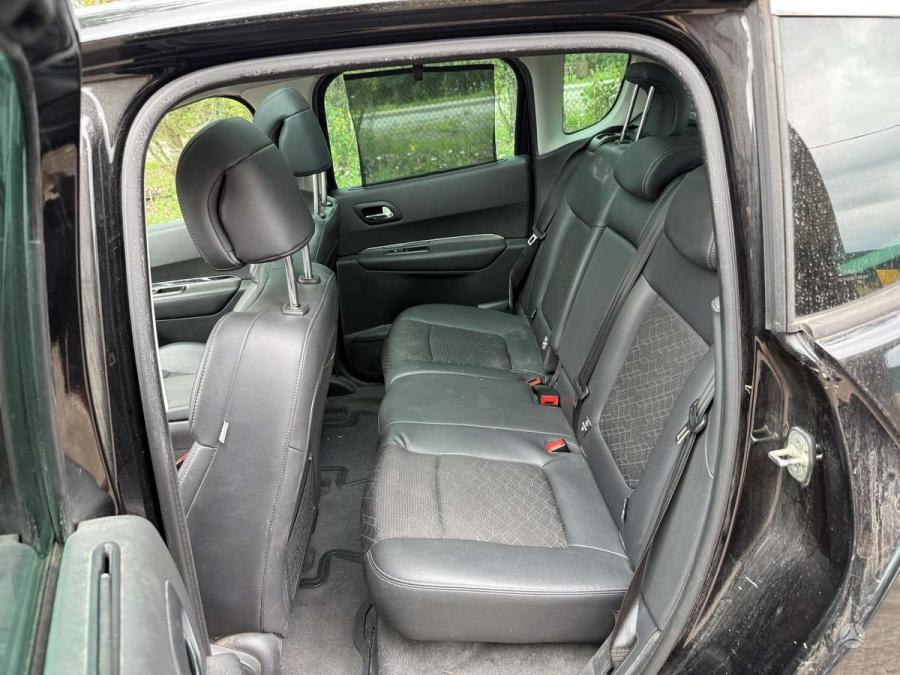 Melns Peugeot 3008 2015 Tauragė, ar dzinēja tilpumu 1.56 L un nobraukumu 254 tūkst. km par 4750 €, foto 15 vietnē AUTOMOTO.COM.LV