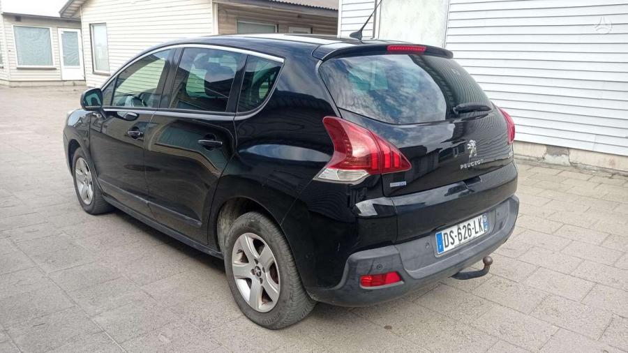 Black Peugeot 3008 2015 in Vilnius, with an engine capacity of 2.00 L and mileage of 298 thousand km for 5000 €, photo 7 on AUTOMOTO.COM.LV