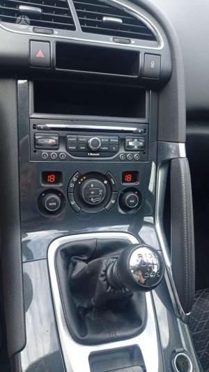Black Peugeot 3008 2015 in Vilnius, with an engine capacity of 2.00 L and mileage of 298 thousand km for 5000 €, photo 13 on AUTOMOTO.COM.LV