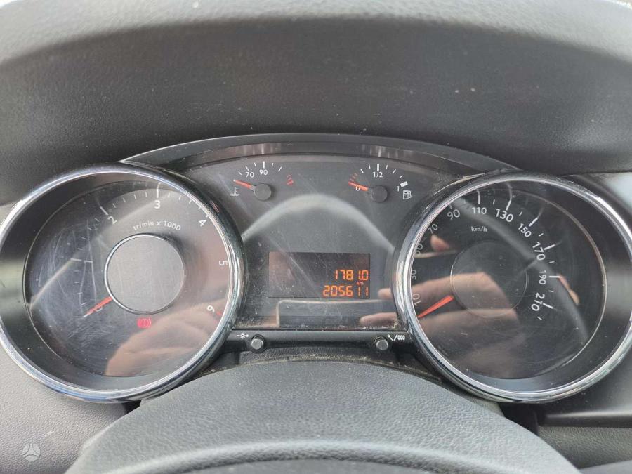 Черный Пежо 3008 2015 в Вильнюс, объемом двигателя 1.56 л и пробегом 205 тыс. км за 5100 €, фото 11 на AUTOMOTO.COM.LV
