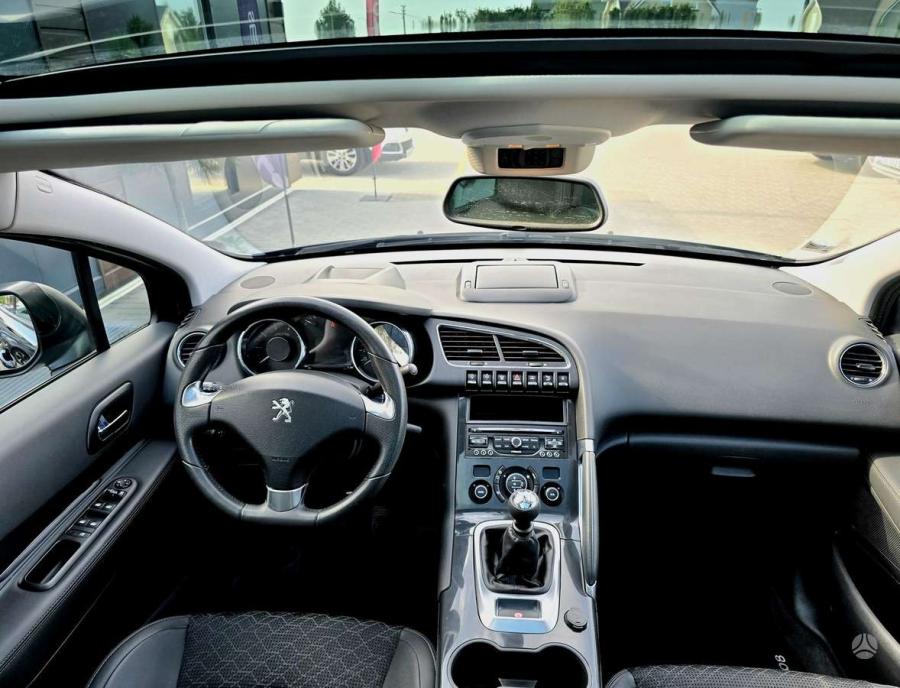 Melns Peugeot 3008 2015 Tauragė, ar dzinēja tilpumu 1.20 L un nobraukumu 138 tūkst. km par 5000 €, foto 15 vietnē AUTOMOTO.COM.LV
