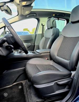Melns Peugeot 3008 2015 Tauragė, ar dzinēja tilpumu 1.20 L un nobraukumu 138 tūkst. km par 5000 €, foto 23 vietnē AUTOMOTO.COM.LV