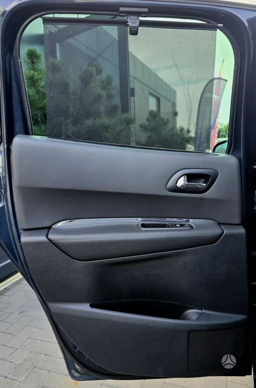 Melns Peugeot 3008 2015 Tauragė, ar dzinēja tilpumu 1.20 L un nobraukumu 138 tūkst. km par 5000 €, foto 32 vietnē AUTOMOTO.COM.LV