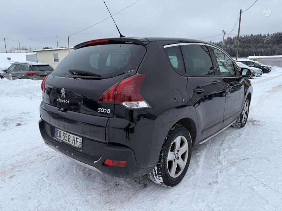 Black Peugeot 3008 2016 in Vilnius, with an engine capacity of 1.56 L and mileage of 201 thousand km for 6900 €, photo 4 on AUTOMOTO.COM.LV