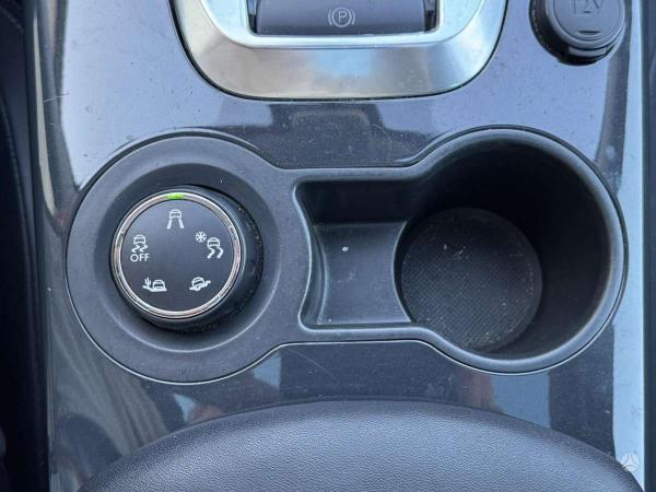 Black Peugeot 3008 2016 in Vilnius, with an engine capacity of 1.56 L and mileage of 201 thousand km for 6700 €, photo 11 on AUTOMOTO.COM.LV