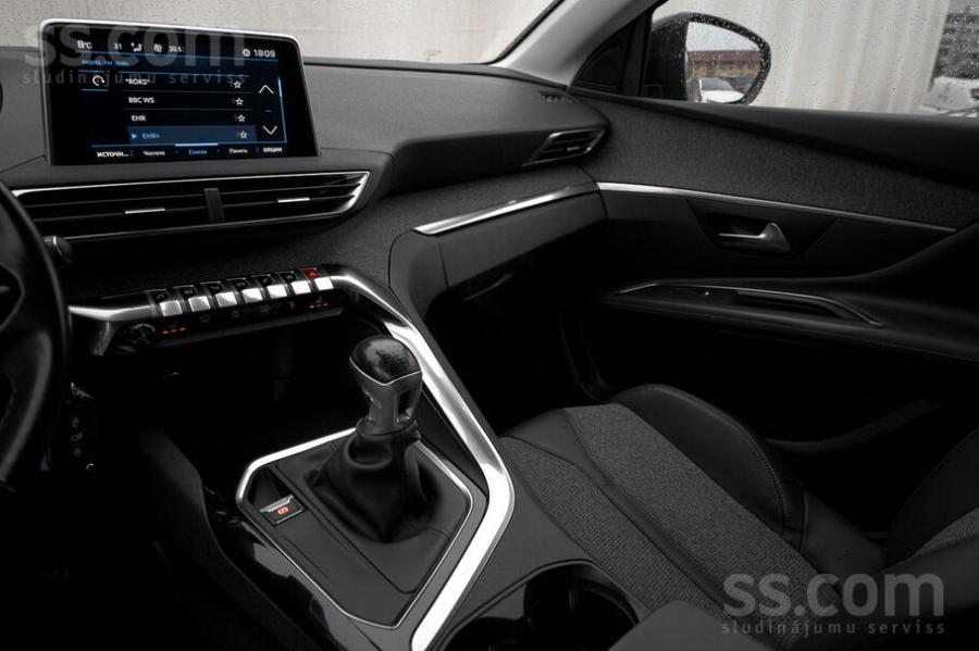 Black Peugeot 3008 2016 in Jelgava, with an engine capacity of 1.20 L and mileage of 83 thousand km for 9590 €, photo 16 on AUTOMOTO.COM.LV