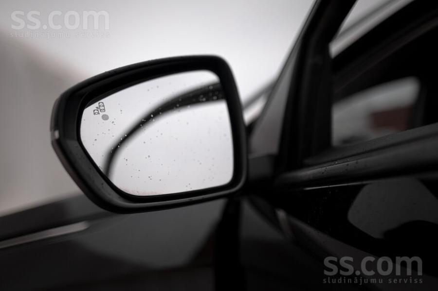 Black Peugeot 3008 2016 in Jelgava, with an engine capacity of 1.20 L and mileage of 83 thousand km for 9590 €, photo 21 on AUTOMOTO.COM.LV