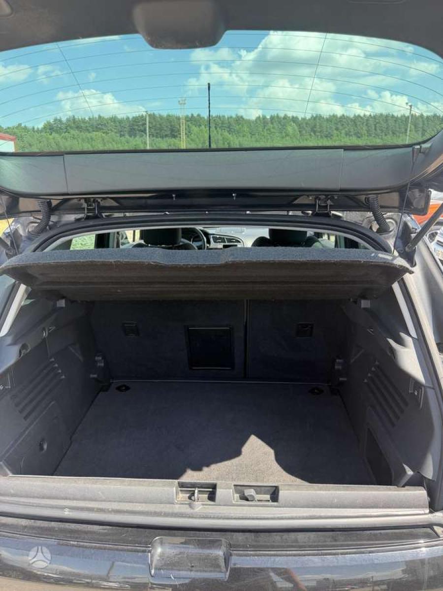 Black Peugeot 3008 2016 in Vilnius, with an engine capacity of 1.56 L and mileage of 250 thousand km for 5250 €, photo 8 on AUTOMOTO.COM.LV