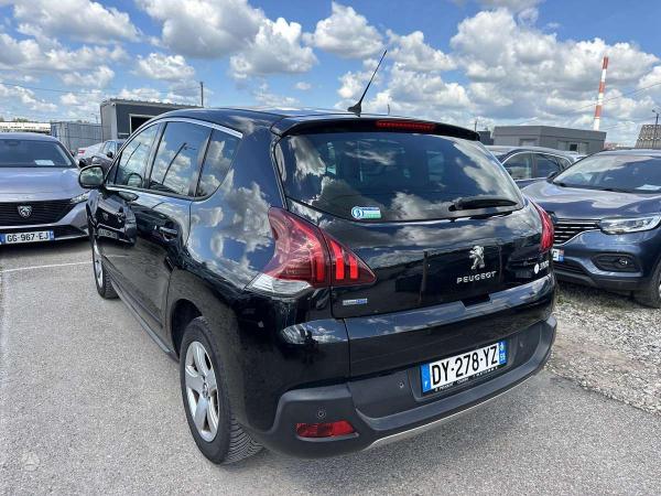 Black Peugeot 3008 2016 in Vilnius, with an engine capacity of 1.56 L and mileage of 219 thousand km for 6499 €, photo 7 on AUTOMOTO.COM.LV