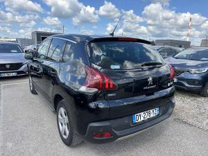 Black Peugeot 3008 2016 in Vilnius, with an engine capacity of 1.56 L and mileage of 219 thousand km for 6499 €, photo 8 on AUTOMOTO.COM.LV