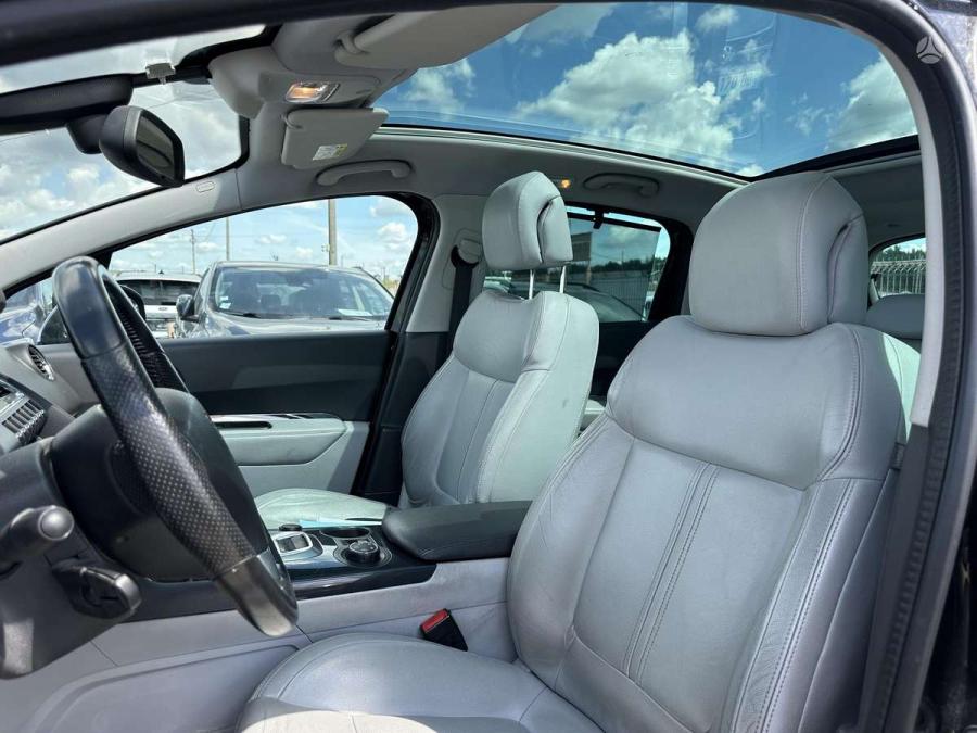 Black Peugeot 3008 2016 in Vilnius, with an engine capacity of 1.56 L and mileage of 219 thousand km for 6499 €, photo 12 on AUTOMOTO.COM.LV