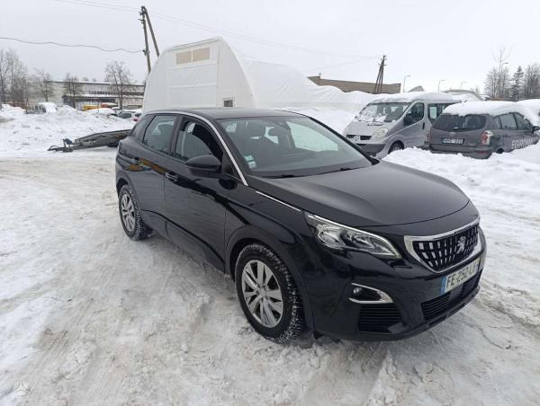 Black Peugeot 3008 2017 in Panevezys, with an engine capacity of 1.56 L and mileage of 243 thousand km for 8200 €, photo 4 on AUTOMOTO.COM.LV