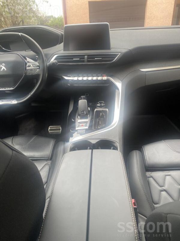 Melns Peugeot 3008 2017 Valmiera, ar dzinēja tilpumu 1.60 L un nobraukumu 78 tūkst. km par 16520 €, foto 8 vietnē AUTOMOTO.COM.LV