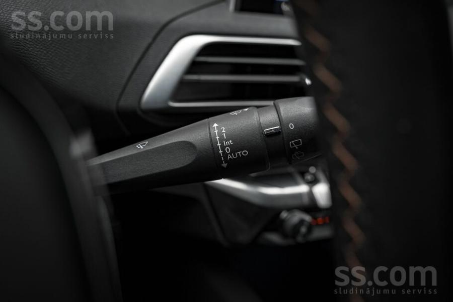 Melns Peugeot 3008 2017 Rīga, ar dzinēja tilpumu 1.20 L un nobraukumu 147 tūkst. km par 9995 €, foto 22 vietnē AUTOMOTO.COM.LV