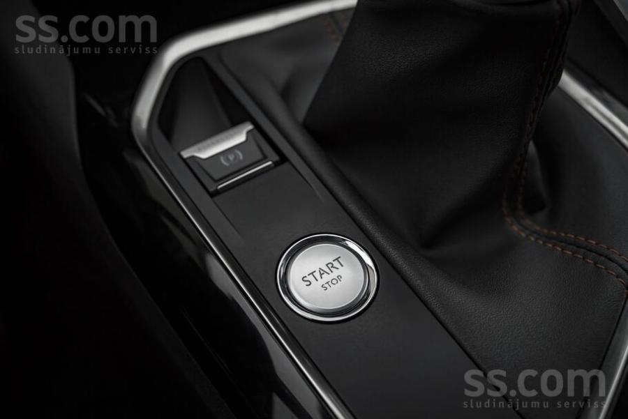 Melns Peugeot 3008 2017 Rīga, ar dzinēja tilpumu 1.20 L un nobraukumu 147 tūkst. km par 9995 €, foto 23 vietnē AUTOMOTO.COM.LV