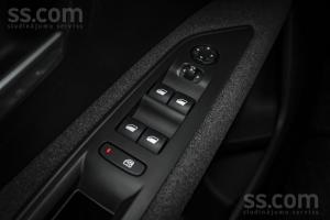 Melns Peugeot 3008 2017 Rīga, ar dzinēja tilpumu 1.20 L un nobraukumu 147 tūkst. km par 9995 €, foto 30 vietnē AUTOMOTO.COM.LV