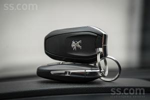 Melns Peugeot 3008 2017 Rīga, ar dzinēja tilpumu 1.20 L un nobraukumu 147 tūkst. km par 9995 €, foto 31 vietnē AUTOMOTO.COM.LV