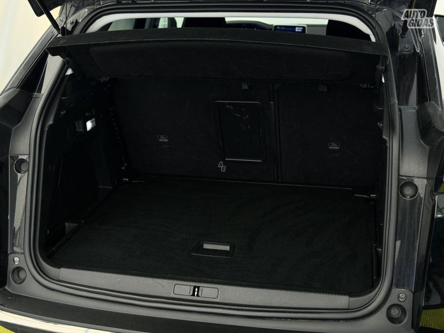 Black Peugeot 3008 2017 in Avizieniai, with an engine capacity of 1.20 L and mileage of 233 thousand km for 9950 €, photo 13 on AUTOMOTO.COM.LV