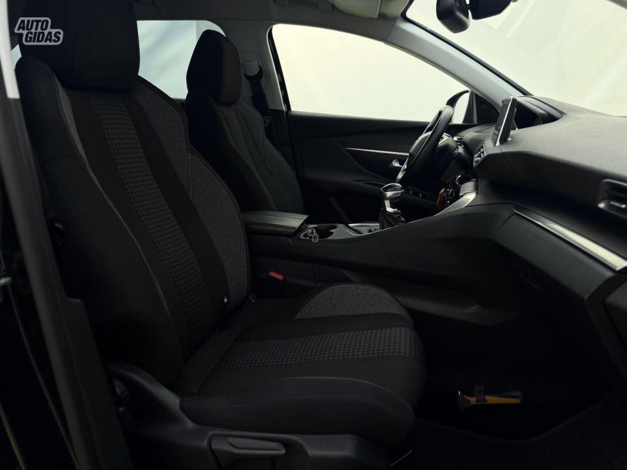 Black Peugeot 3008 2017 in Avizieniai, with an engine capacity of 1.20 L and mileage of 233 thousand km for 9950 €, photo 15 on AUTOMOTO.COM.LV