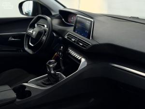 Black Peugeot 3008 2017 in Avizieniai, with an engine capacity of 1.20 L and mileage of 233 thousand km for 9950 €, photo 16 on AUTOMOTO.COM.LV