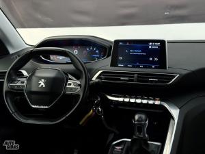 Black Peugeot 3008 2017 in Avizieniai, with an engine capacity of 1.20 L and mileage of 233 thousand km for 9950 €, photo 17 on AUTOMOTO.COM.LV