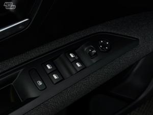 Black Peugeot 3008 2017 in Avizieniai, with an engine capacity of 1.20 L and mileage of 233 thousand km for 9950 €, photo 20 on AUTOMOTO.COM.LV
