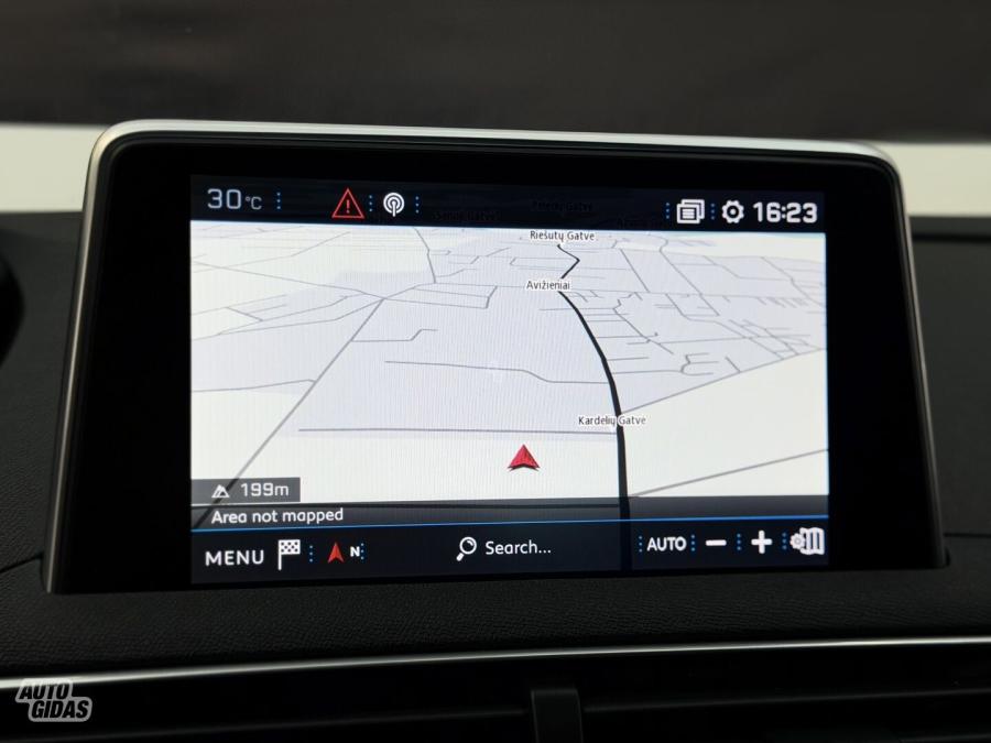 Black Peugeot 3008 2017 in Avizieniai, with an engine capacity of 1.20 L and mileage of 233 thousand km for 9950 €, photo 24 on AUTOMOTO.COM.LV