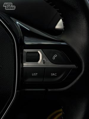Black Peugeot 3008 2017 in Avizieniai, with an engine capacity of 1.20 L and mileage of 233 thousand km for 9950 €, photo 26 on AUTOMOTO.COM.LV