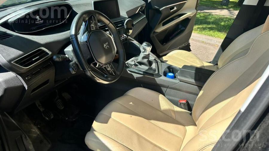 Black Peugeot 3008 2017 in Riga, with an engine capacity of 1.60 L and mileage of 314 thousand km for 8250 €, photo 8 on AUTOMOTO.COM.LV