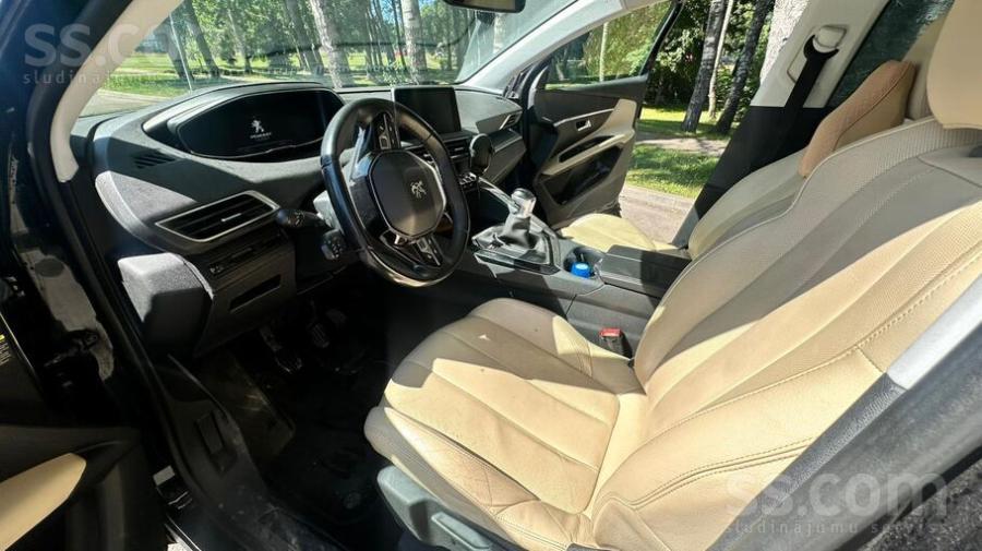 Black Peugeot 3008 2017 in Riga, with an engine capacity of 1.60 L and mileage of 314 thousand km for 8250 €, photo 9 on AUTOMOTO.COM.LV