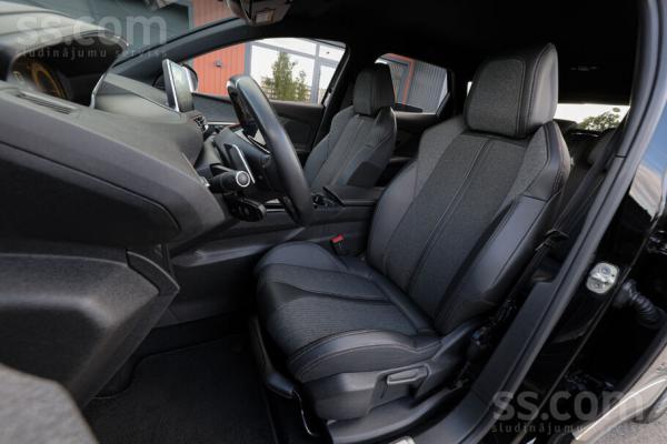 Melns Peugeot 3008 2017 Jelgava, ar dzinēja tilpumu 1.60 L un nobraukumu 0 tūkst. km par 13990 €, foto 9 vietnē AUTOMOTO.COM.LV