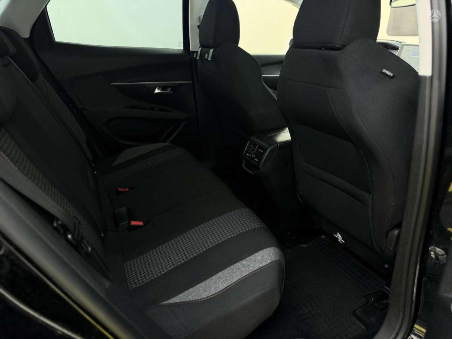 Melns Peugeot 3008 2017 Viļņa, ar dzinēja tilpumu 1.20 L un nobraukumu 233 tūkst. km par 9700 €, foto 14 vietnē AUTOMOTO.COM.LV