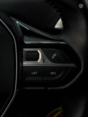 Melns Peugeot 3008 2017 Viļņa, ar dzinēja tilpumu 1.20 L un nobraukumu 233 tūkst. km par 9700 €, foto 26 vietnē AUTOMOTO.COM.LV