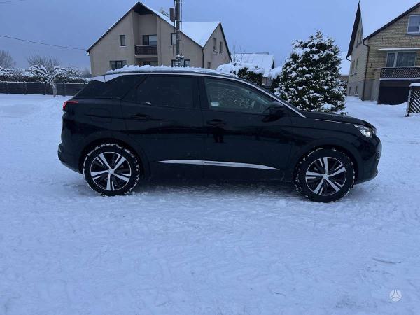 Melns Peugeot 3008 2018 Tauragė, ar dzinēja tilpumu 1.50 L un nobraukumu 199 tūkst. km par 13300 €, foto 4 vietnē AUTOMOTO.COM.LV