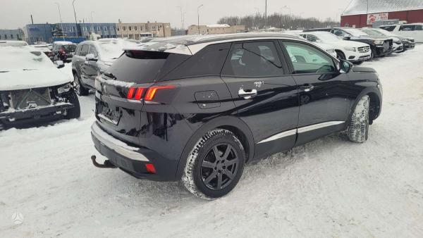 Melns Peugeot 3008 2018 Šauļi, ar dzinēja tilpumu 1.50 L un nobraukumu 168 tūkst. km par 11300 €, foto 9 vietnē AUTOMOTO.COM.LV