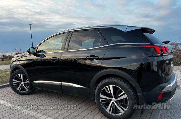 Melns Peugeot 3008 2018 Tallina, ar dzinēja tilpumu 1.50 L un nobraukumu 176 tūkst. km par 14900 €, foto 3 vietnē AUTOMOTO.COM.LV