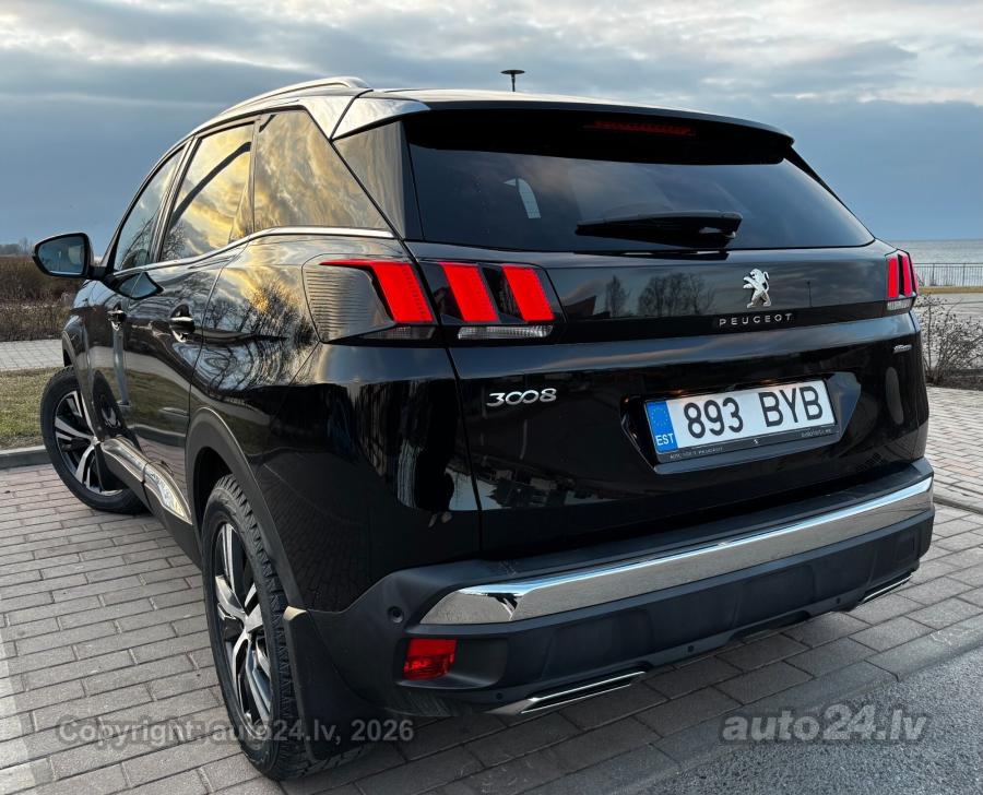 Melns Peugeot 3008 2018 Tallina, ar dzinēja tilpumu 1.50 L un nobraukumu 176 tūkst. km par 14900 €, foto 5 vietnē AUTOMOTO.COM.LV
