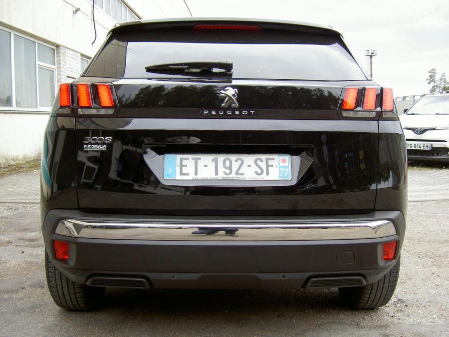 Black Peugeot 3008 2018 in Vilnius, with an engine capacity of 1.60 L and mileage of 179 thousand km for 11499 €, photo 7 on AUTOMOTO.COM.LV