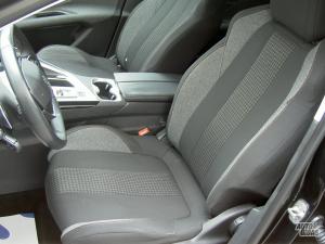 Black Peugeot 3008 2018 in Vilnius, with an engine capacity of 1.60 L and mileage of 179 thousand km for 11499 €, photo 11 on AUTOMOTO.COM.LV