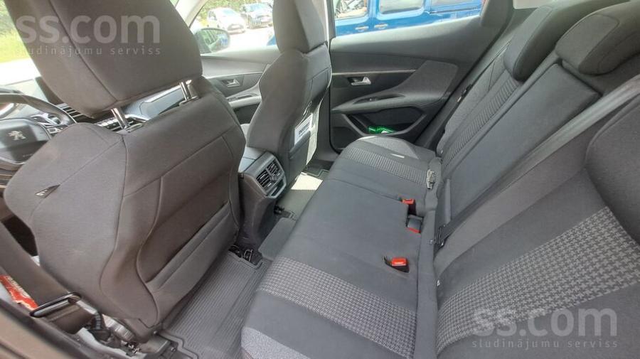Melns Peugeot 3008 2018 Rīga, ar dzinēja tilpumu 1.20 L un nobraukumu 68 tūkst. km par 13800 €, foto 9 vietnē AUTOMOTO.COM.LV