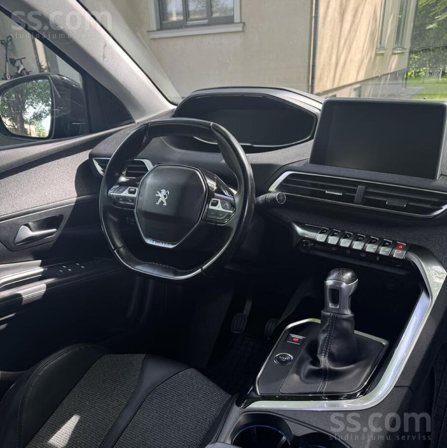 Black Peugeot 3008 2018 in Riga, with an engine capacity of 1.20 L and mileage of 138 thousand km for 9950 €, photo 10 on AUTOMOTO.COM.LV