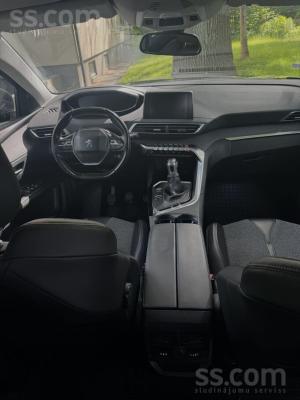 Black Peugeot 3008 2018 in Riga, with an engine capacity of 1.20 L and mileage of 138 thousand km for 9950 €, photo 12 on AUTOMOTO.COM.LV