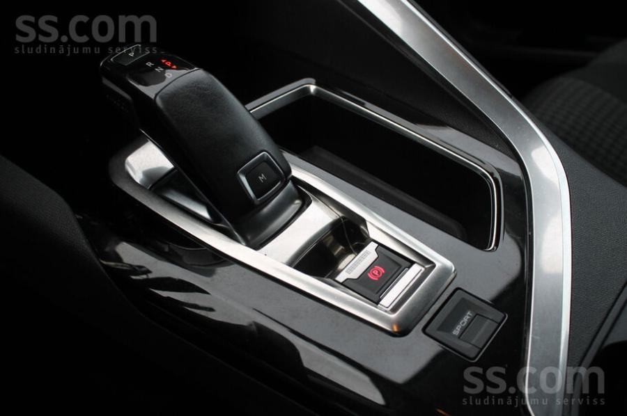 Melns Peugeot 3008 2018 Rīga, ar dzinēja tilpumu 1.50 L un nobraukumu 0 tūkst. km par 11650 €, foto 21 vietnē AUTOMOTO.COM.LV