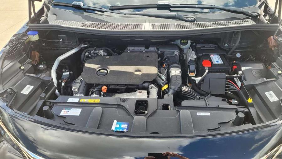 Black Peugeot 3008 2018 in Siauliai, with an engine capacity of 1.50 L and mileage of 133 thousand km for 12700 €, photo 18 on AUTOMOTO.COM.LV