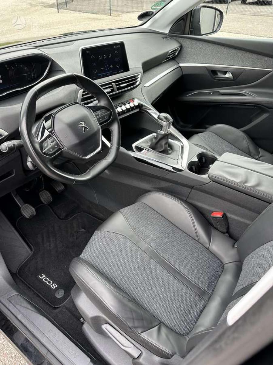 Melns Peugeot 3008 2018 Marijampole, ar dzinēja tilpumu 1.20 L un nobraukumu 210 tūkst. km par 8750 €, foto 9 vietnē AUTOMOTO.COM.LV